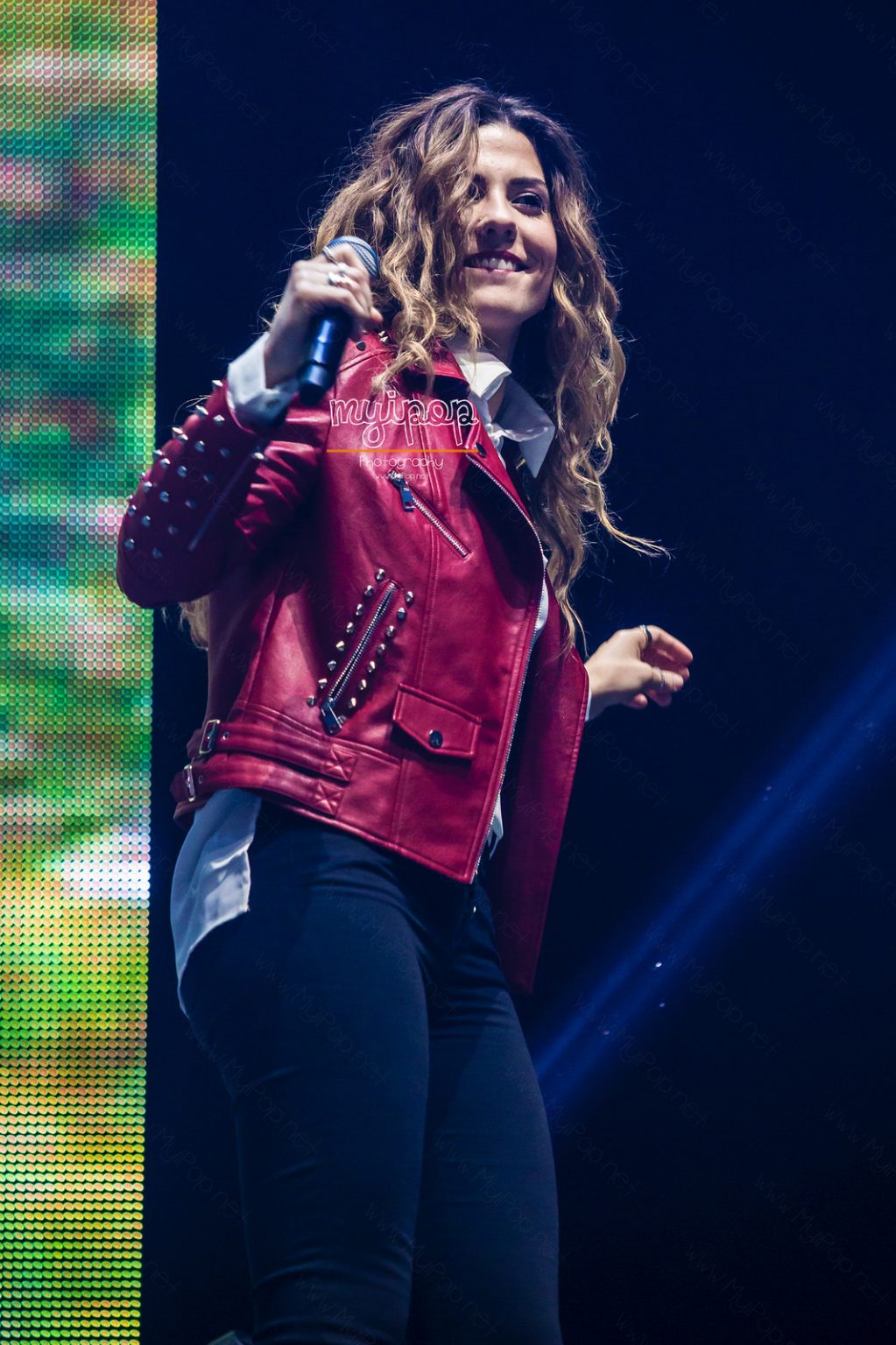 Miriam Rodríguez compone una canción inspirada en Vis a Vis - MyiPop